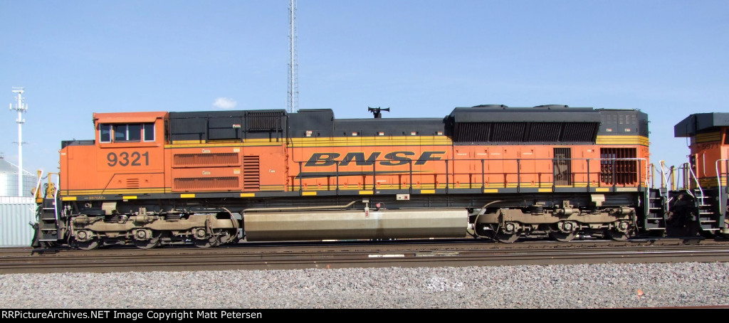 BNSF 9321